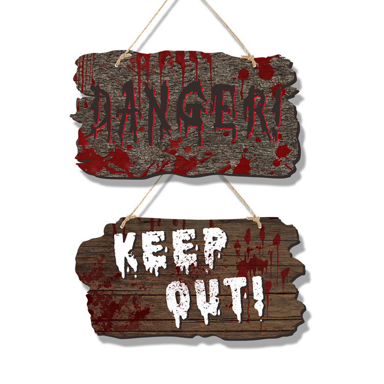 Halloween Horror House Sign | Funny.com