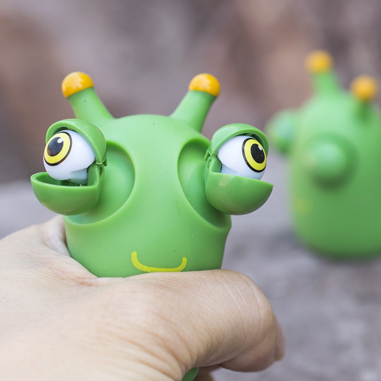 Funny Protruding Eyes Green Bugs | Funny.com